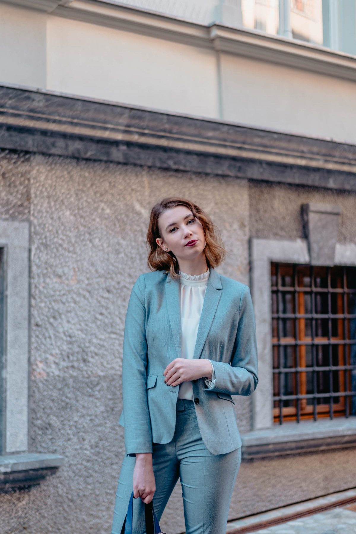 Kako se urediti za poslovni sestanek ali razgovor za službo?